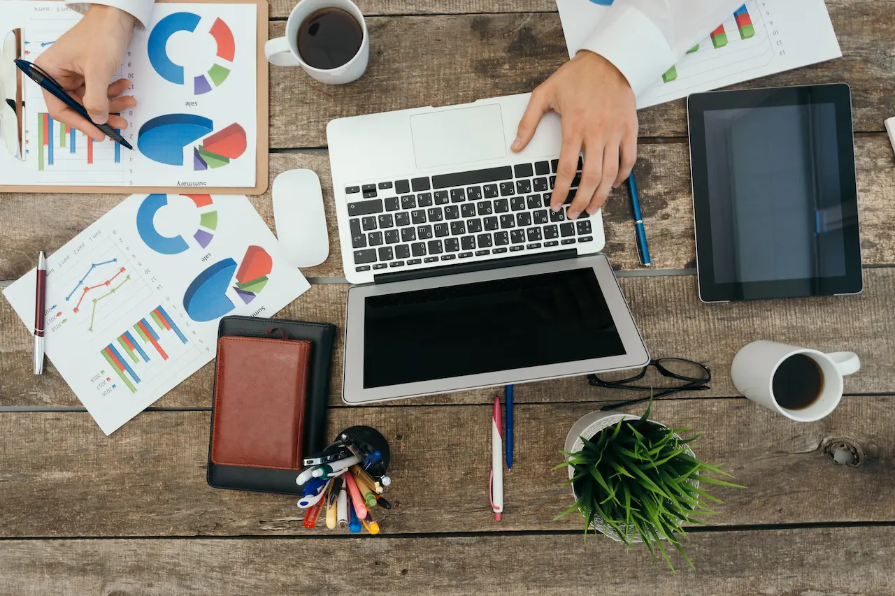 10 Best Influencer Marketing Tools You Need In 2025