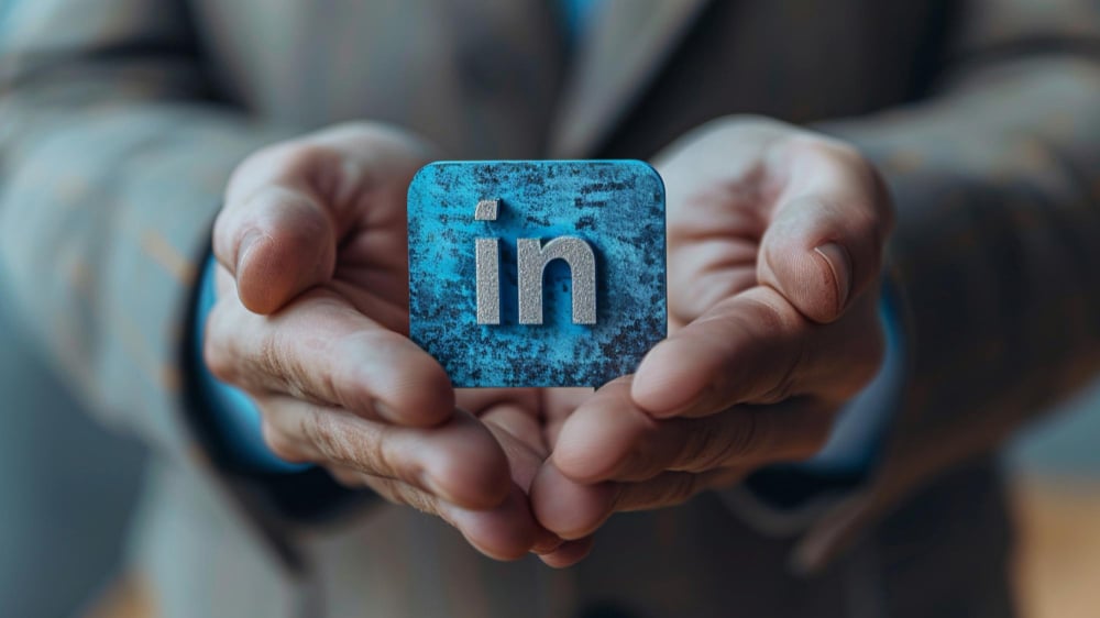 Top 5 LinkedIn Alternatives 2025 - Wbcom Designs